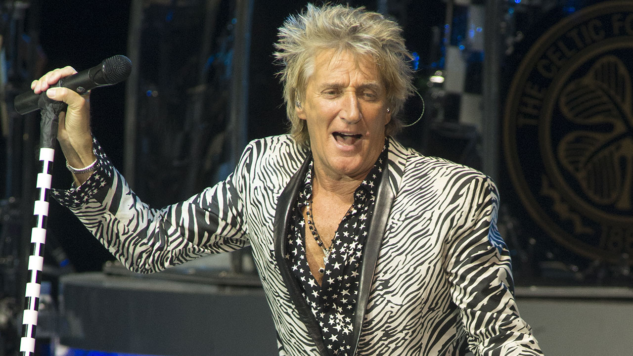 Best Rod Stewart Songs of All Time - Top 10 Tracks