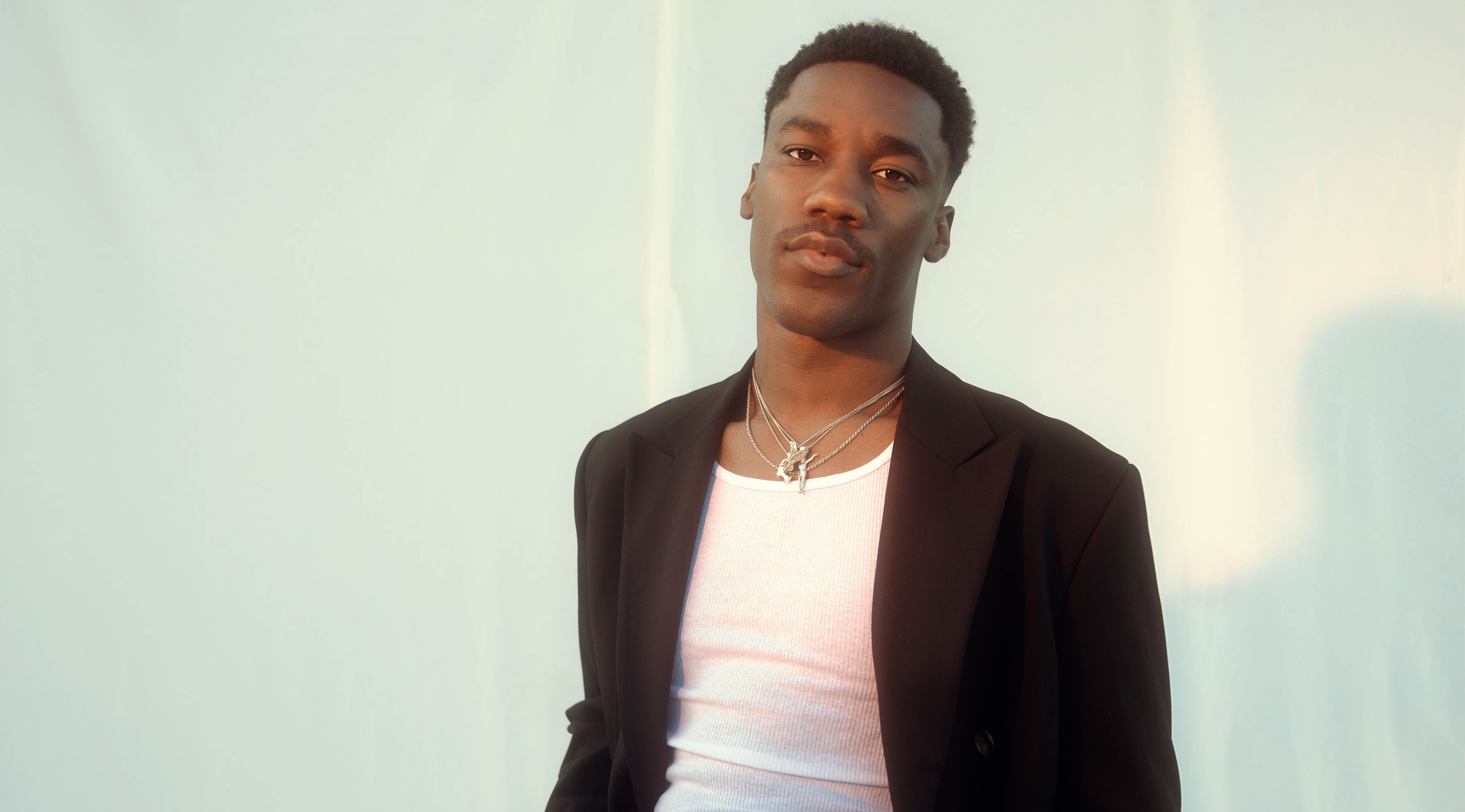 Best Giveon Songs of All Time - Top 10 Tracks