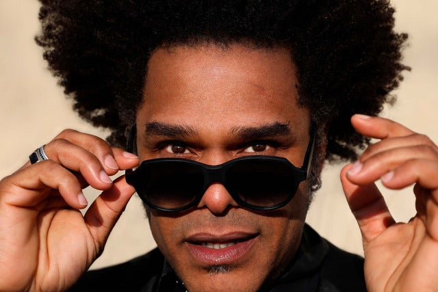 Maxwell: The Night Tour at Gainbridge Fieldhouse - Thursday, Apr 7 2022 ...