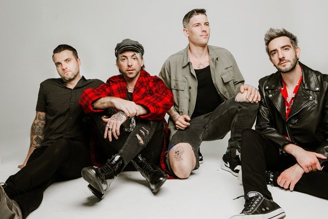 All Time Low w/ The Band Camino at The Pacific Amphitheatre - Friday ...