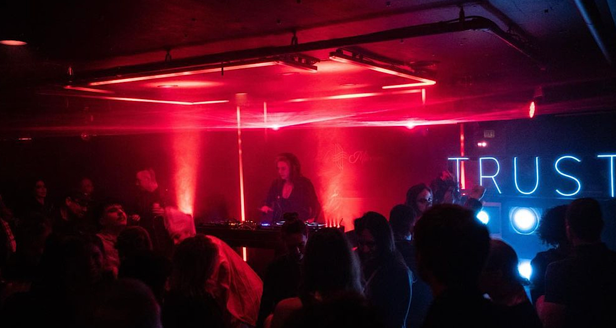 How Smoke & Mirrors Chicago Tickets & Promo Codes Works: FAQ & Tips ...