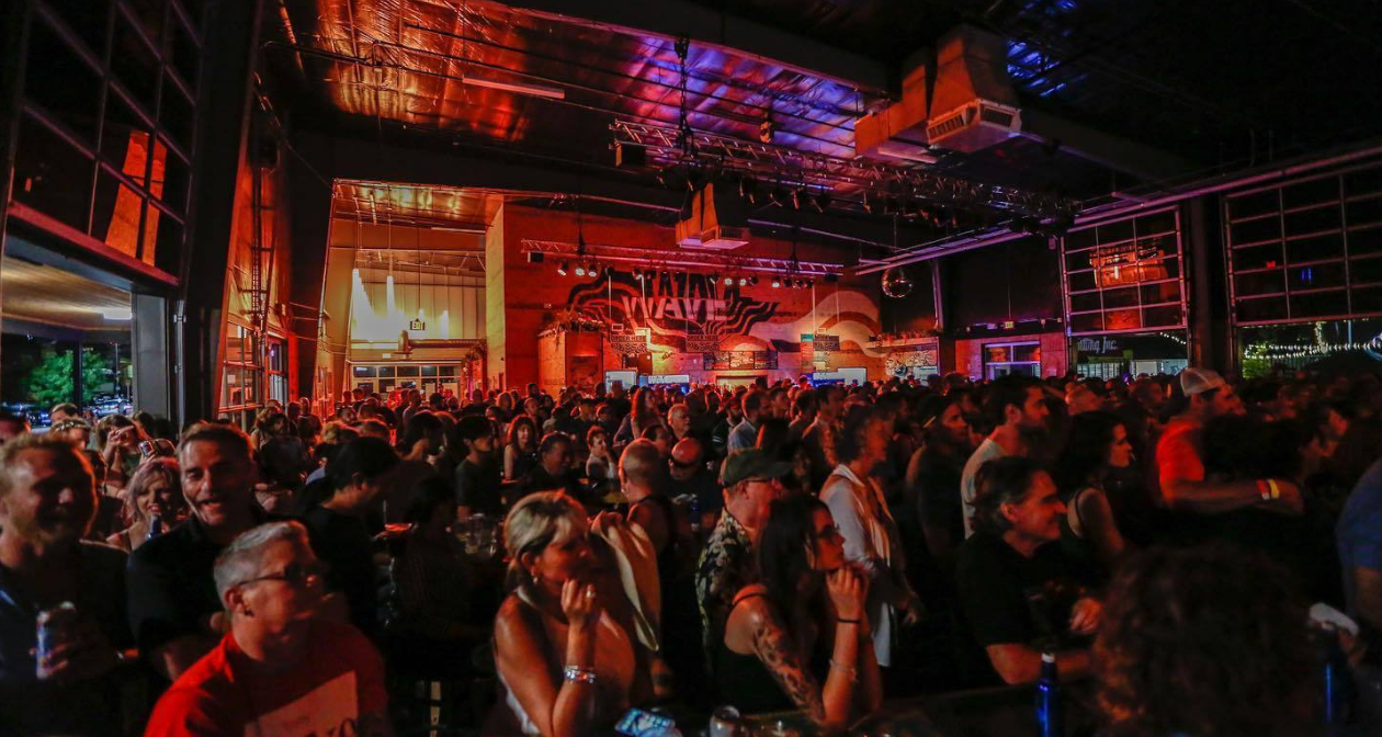 Wave - Wichita - Guest List, Tickets & Bottle Service | Discotech