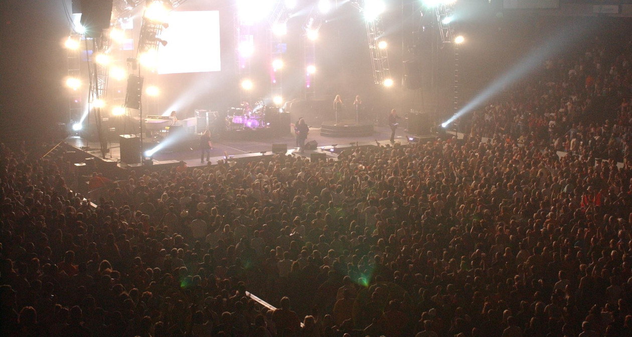 Family Arena - St Louis - Concert Tickets, Tour Dates, Events, Pre-Sale ...