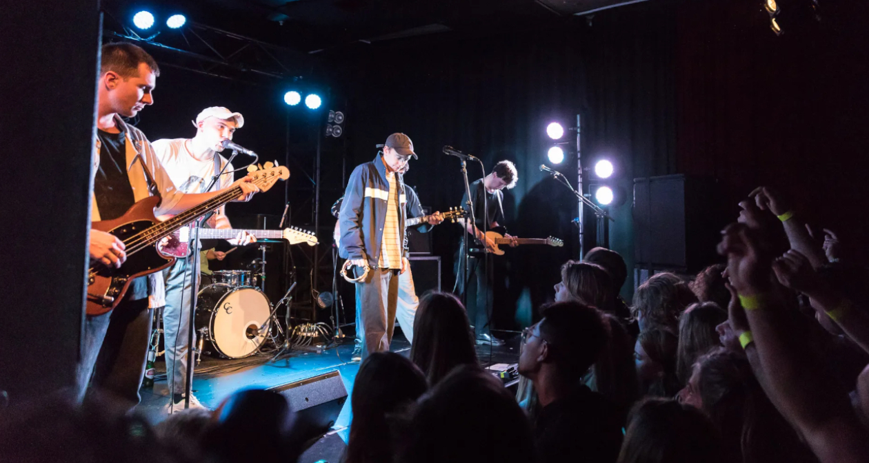 How The Tuning Fork Auckland FREE Guest List Works: FAQ & Tips - Discotech