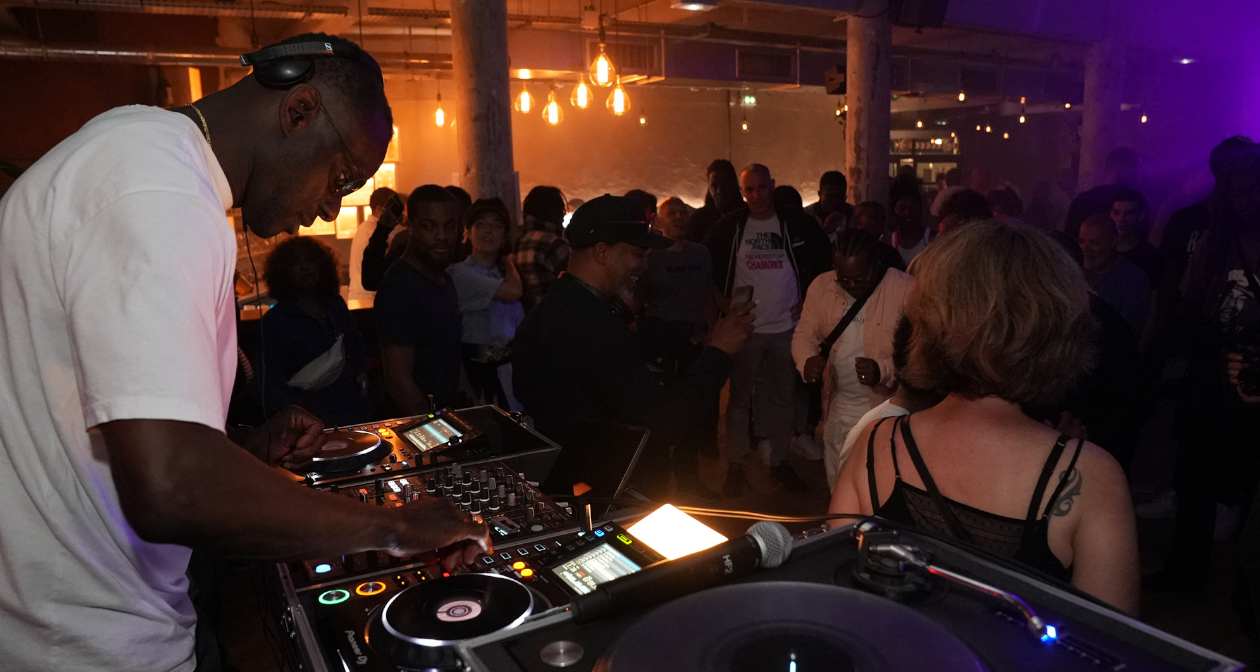 How 211 Paris Tickets & Promo Codes Works: FAQ & Tips - Discotech